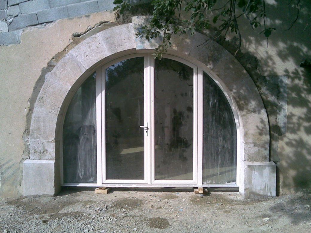 Construction d'une voûte - Pierre Abadie - Sculpteur Tailleur de pierre